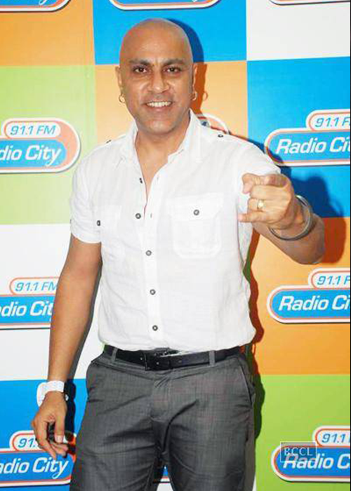 Baba Sehgal Height, Wiki, Biography, Biodata, DOB, Age, Profile ...