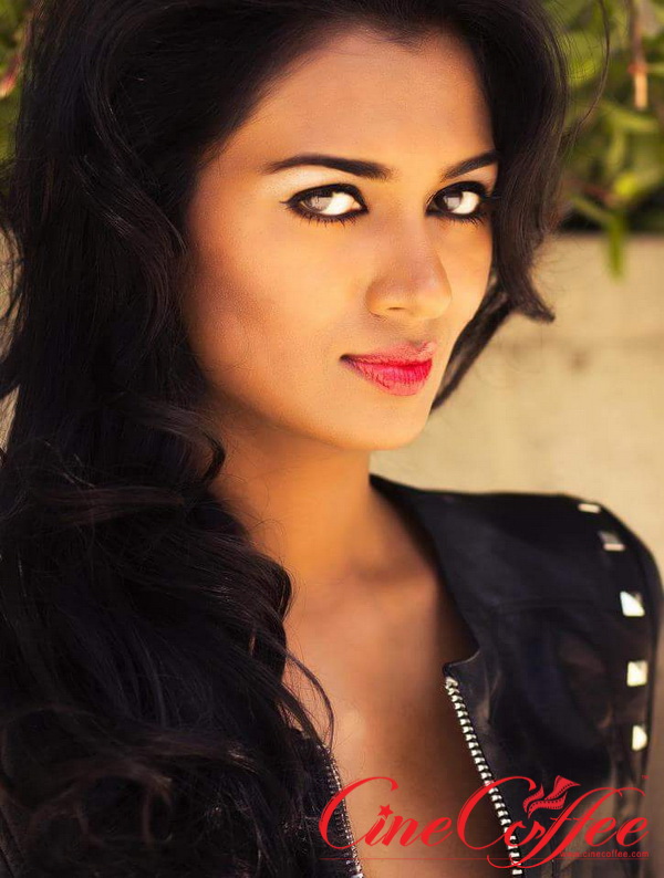 Mouhrna Anitha Reddy Photoshoot Stills, Mouhrna Anitha Reddy Images ...