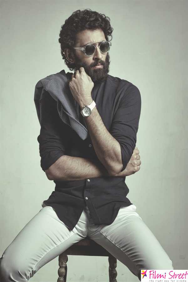 Vasanth (aka) Vasanth Ravi Photos,Stills,photoshoot images,pics, gallery