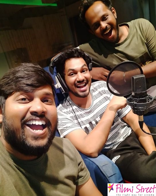 Naan Sirithal images, stills, pics,first look posters