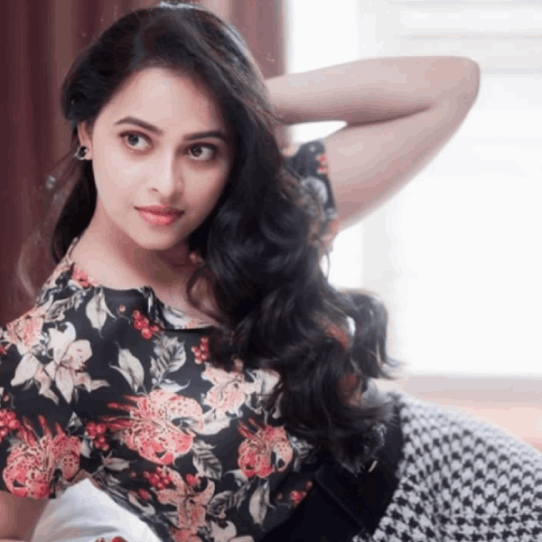 Sri Divya Height, Wiki, Biography, Biodata, DOB, Age, Profile, Personal ...