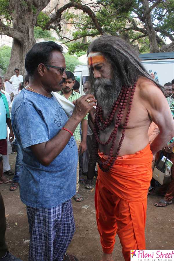 Pandi Muni (aka) Paandi Muni HD photos stills images| Filmi Street