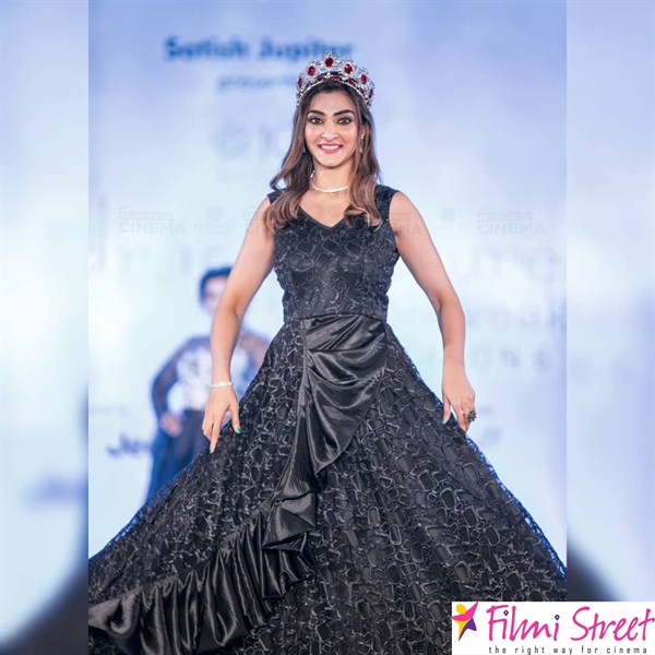 Akshara Reddy images, new photos, latest stills on instagram