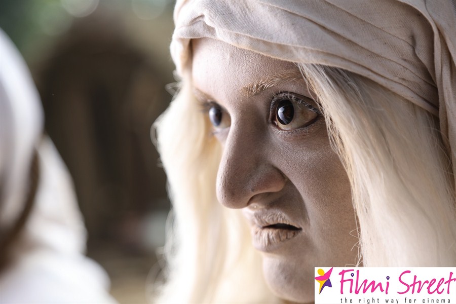 Iruttu movie stills | Sundar C| Sai Dhanshika